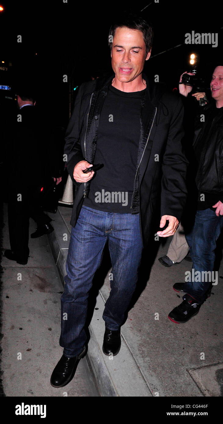 Rob Lowe leaving BOA Steakhouse restaurant in Hollywood. Los Angeles ...