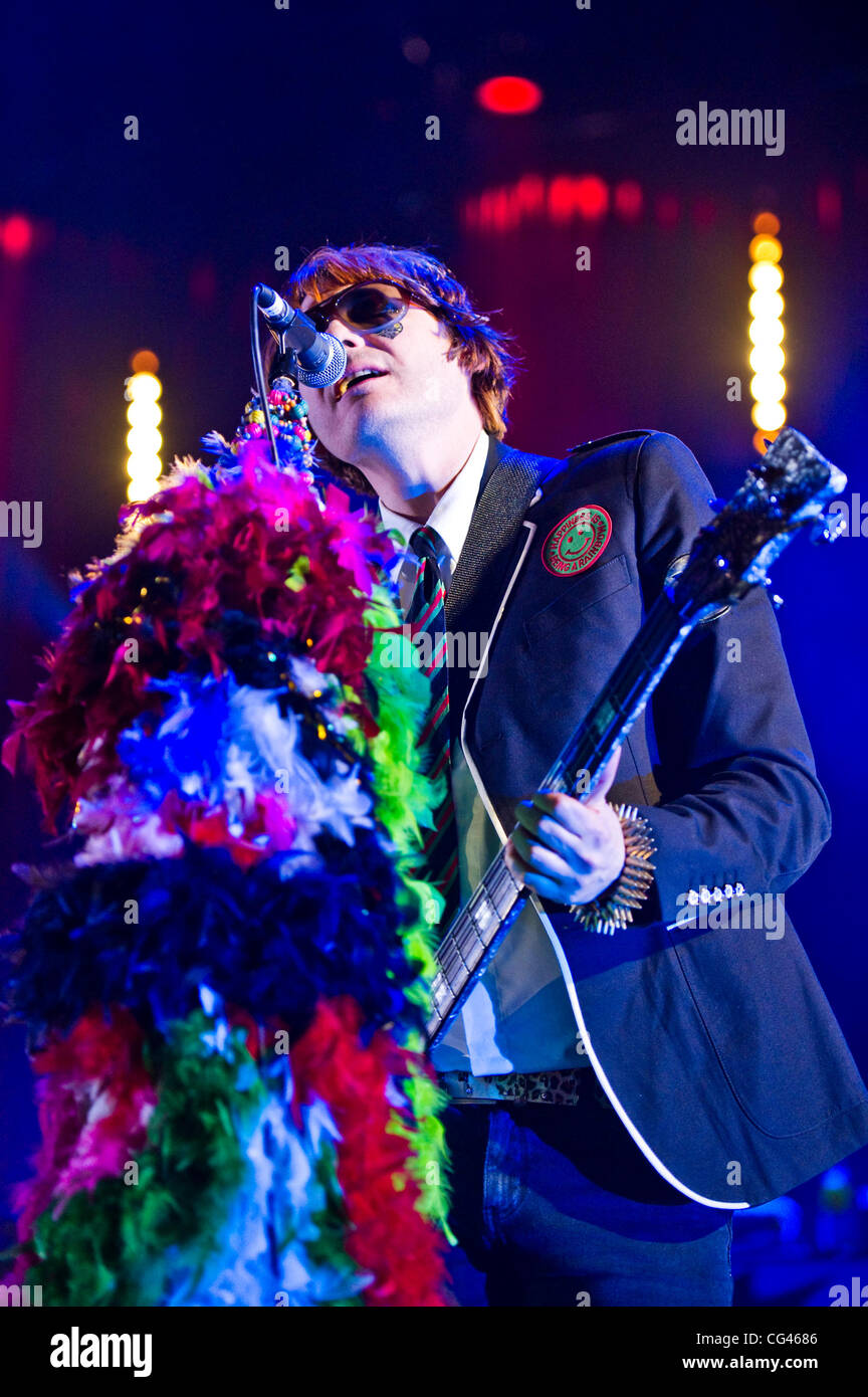 Nicky Wire Manic Street Preachers perform live at Brixton Academy ...