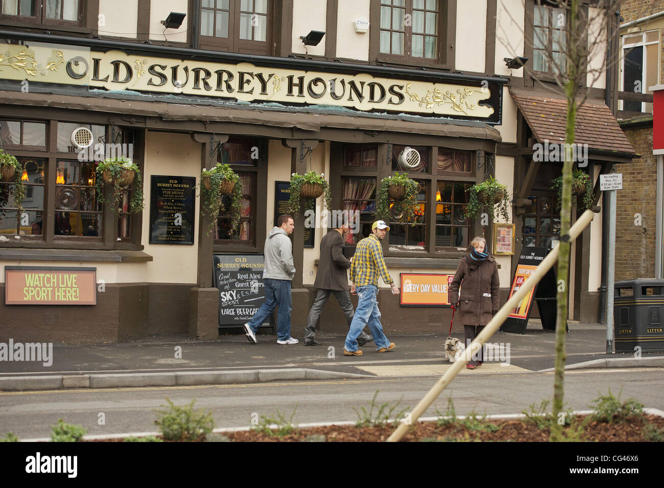 Alex Reid heading to the Old Surrey Hounds pub Caterham after visiting ...