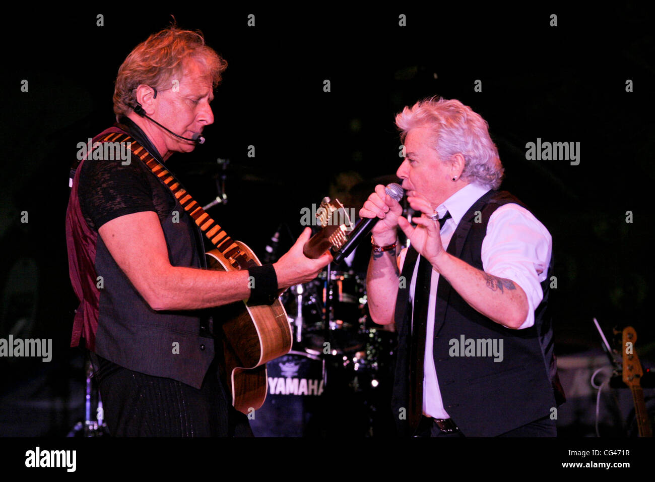 Russell hitchcock and graham russell hi-res stock photography and ...
