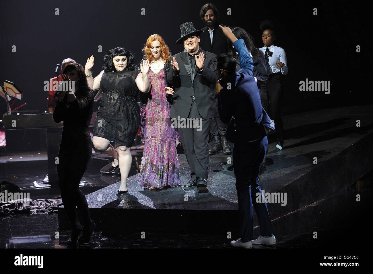 Beth Ditto, Karen Elson, Boy George and Alison Mosshart, Paris Fashion ...
