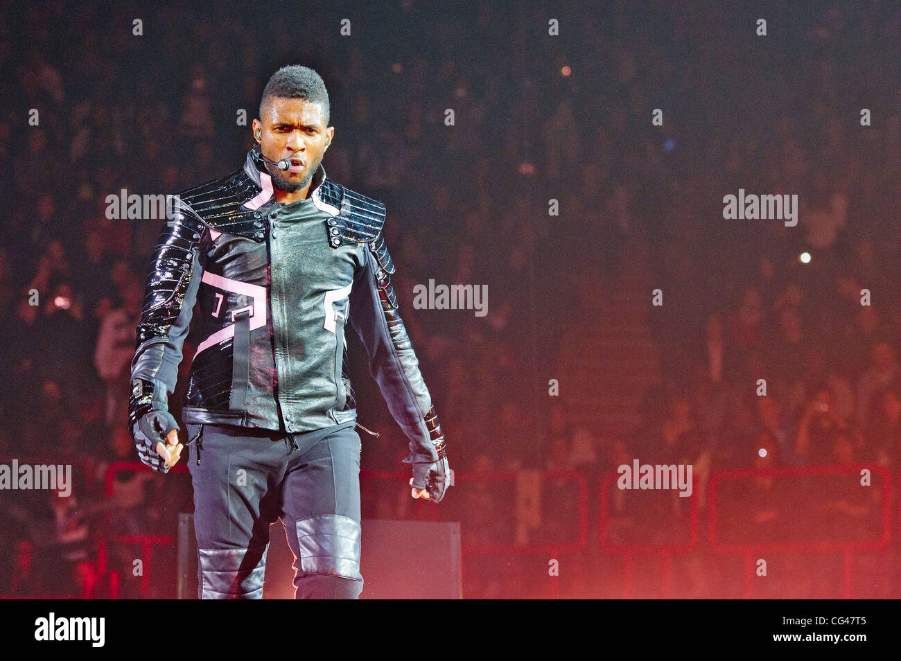 Usher performing live at Bercy Paris, France - 24.01.11 Stock Photo - Alamy