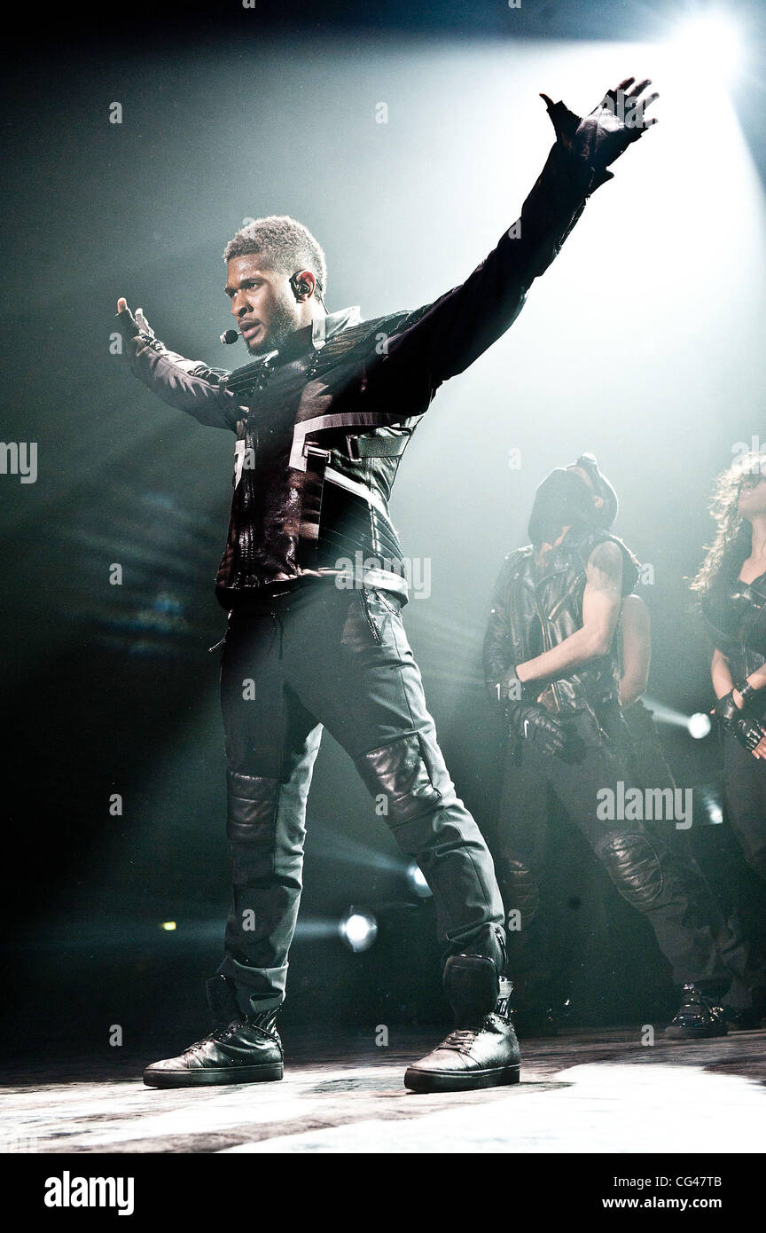 Usher performing live at Bercy Paris, France - 24.01.11 Stock Photo - Alamy