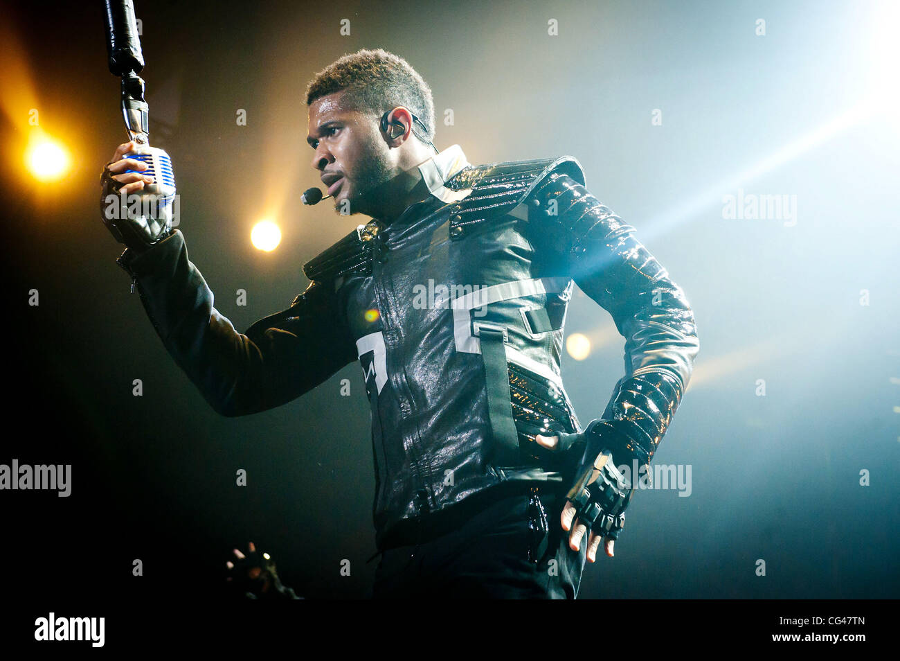 Usher performing live at Bercy Paris, France - 24.01.11 Stock Photo - Alamy