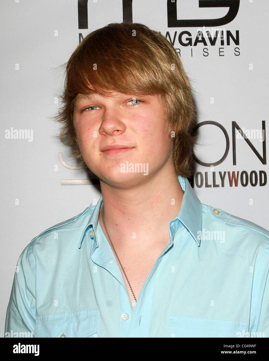 Austin Anderson Jessica Hall hosts the launch of FG Magazine's February ...