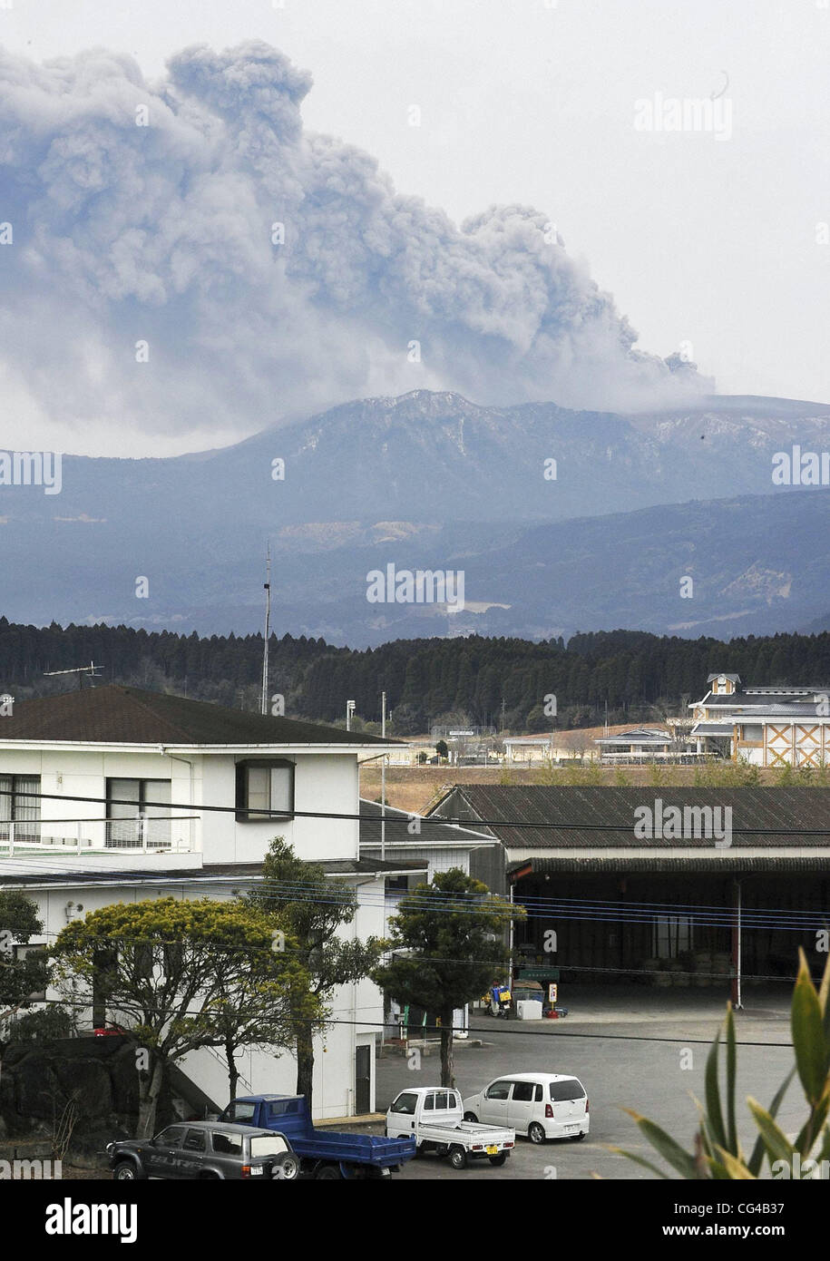Photos taken from a new Kyodo helicopter show the volcanic eruption of ...