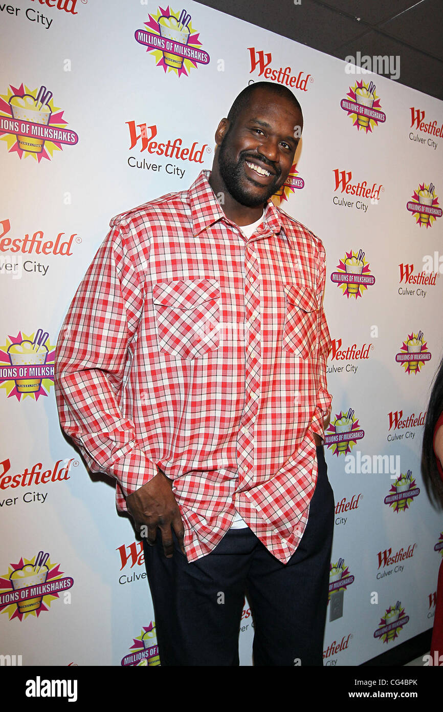 NBA star and Port Police Detective, Shaquille O'Neal appears at ...