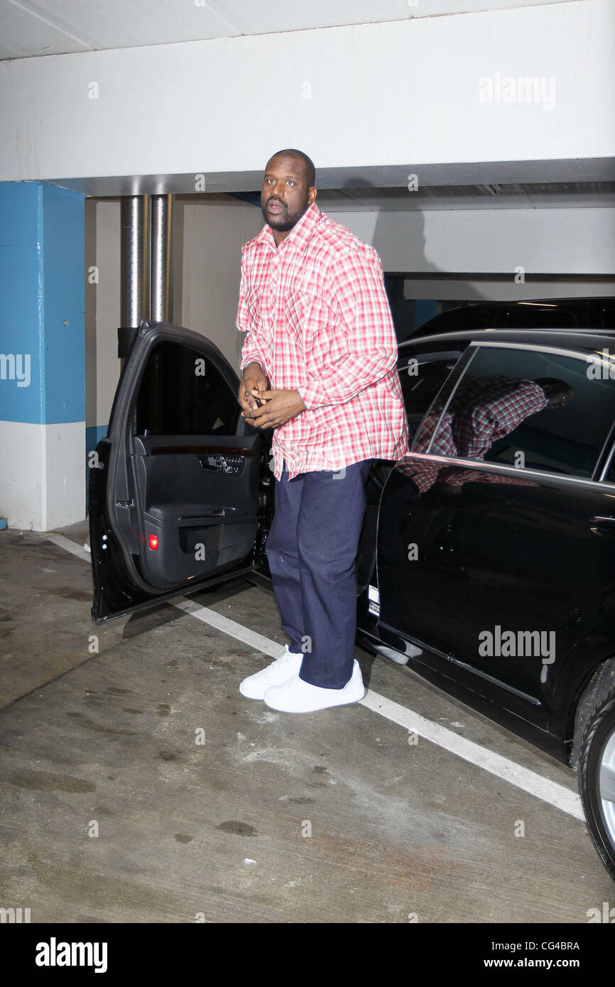 NBA star and Port Police Detective, Shaquille O'Neal appears at ...