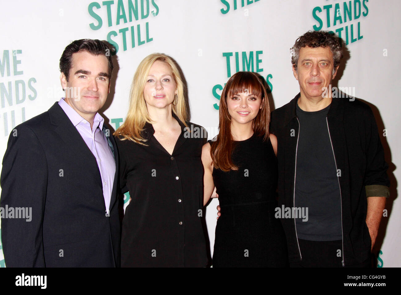 Laura Linney, Brian d'Arcy James, Christina Ricci and Eric Bogosian ...
