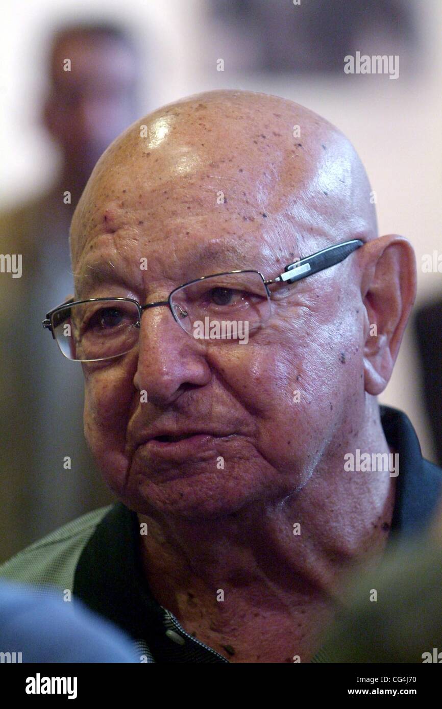 File Photo Legendary boxing trainer Angello Dundee has died Angelo ...