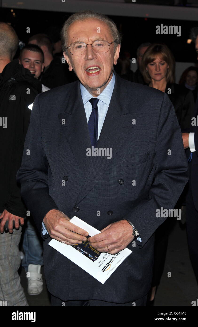 Sir David Frost Gala night of stage version of 'Yes, Prime Minister ...