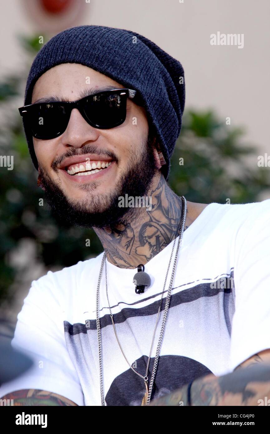 Travie Mccoy Logo