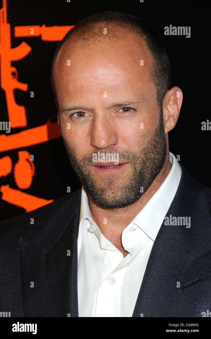 Jason statham mechanic hi-res stock photography and images - Alamy