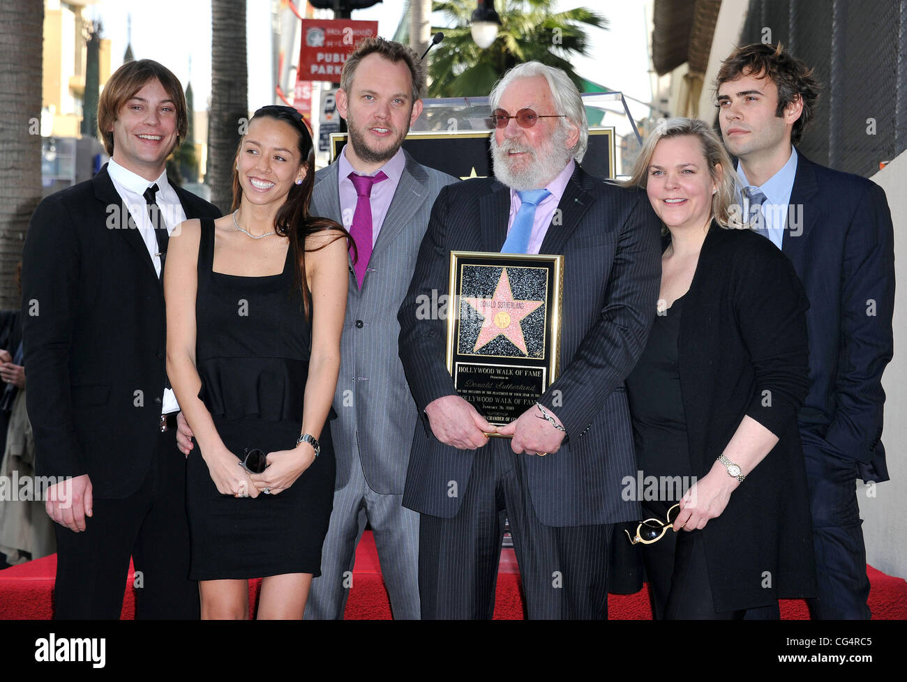 Donald Sutherland and family Donald Sutherland receives the 2,430th ...