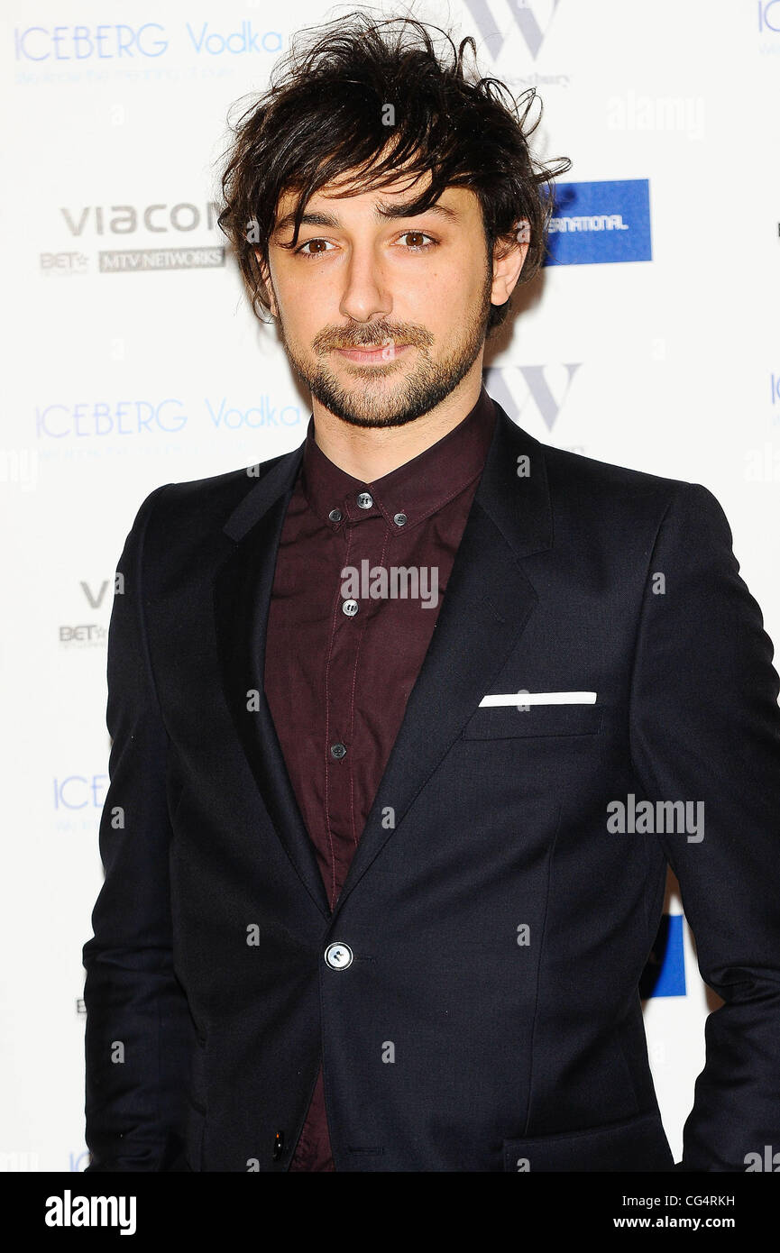 Alex Zane MTV Staying Alive Fundraising and farewell event to celebrate ...