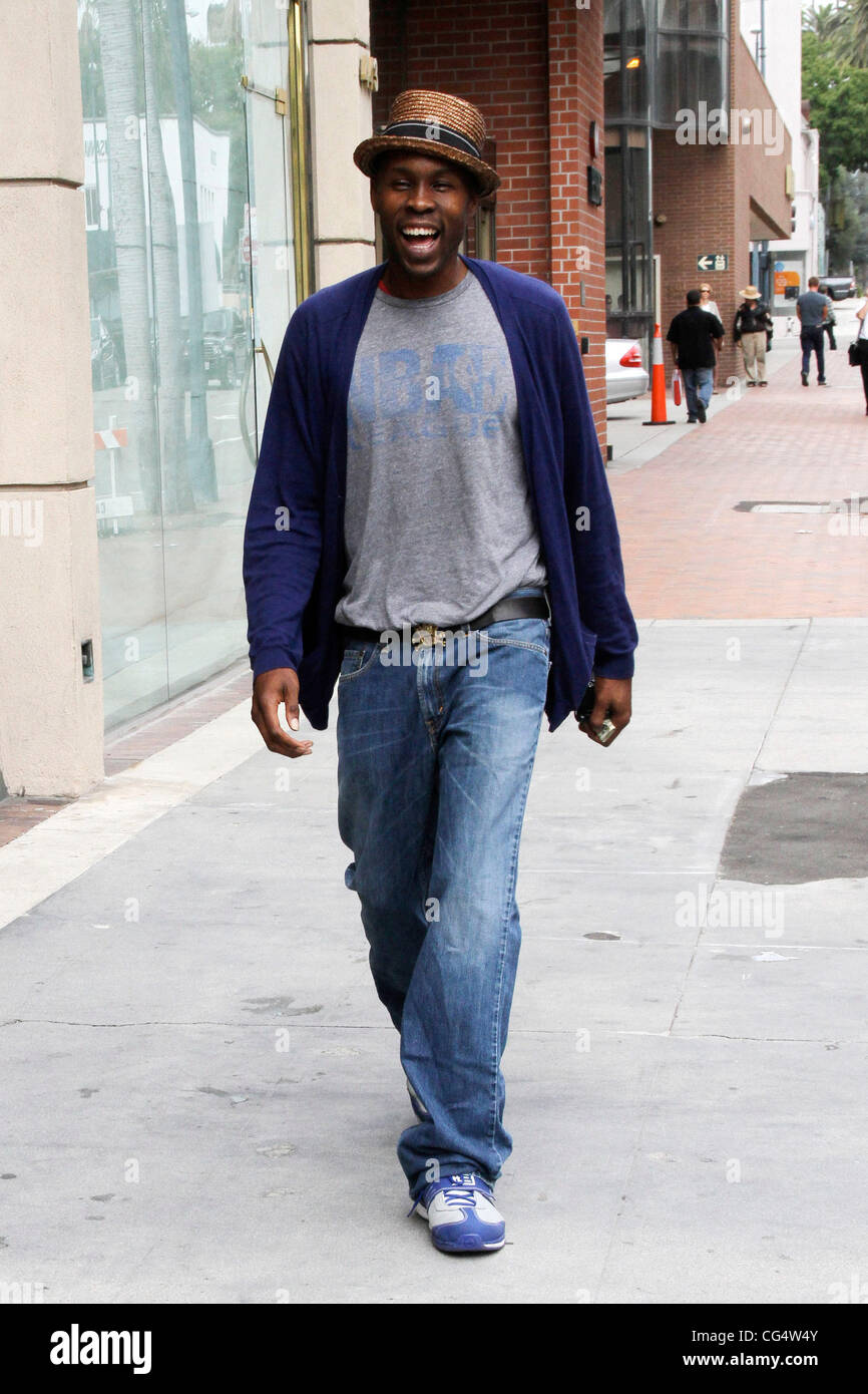 Wood Harris leaving a bank in Beverly Hills. Los Angeles, California ...