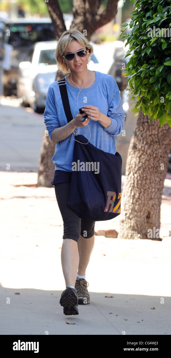 Renee Zellweger departs the Kate Somerville spa in West Hollywood Los ...
