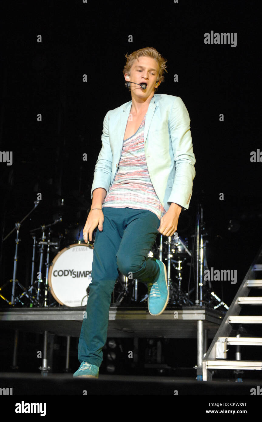 Aug. 21, 2012 - Raleigh, North Carolina, U.S. - Australian born singer ...