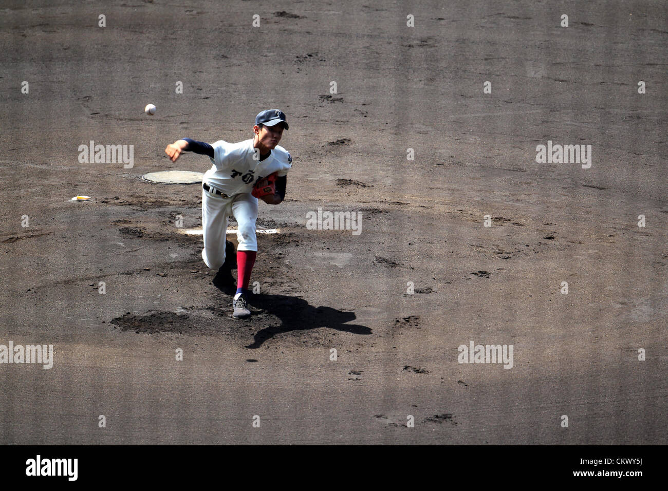 Shintaro Fujinami (Osaka Toin), AUGUST 23, 2012 - Baseball : The 94th ...