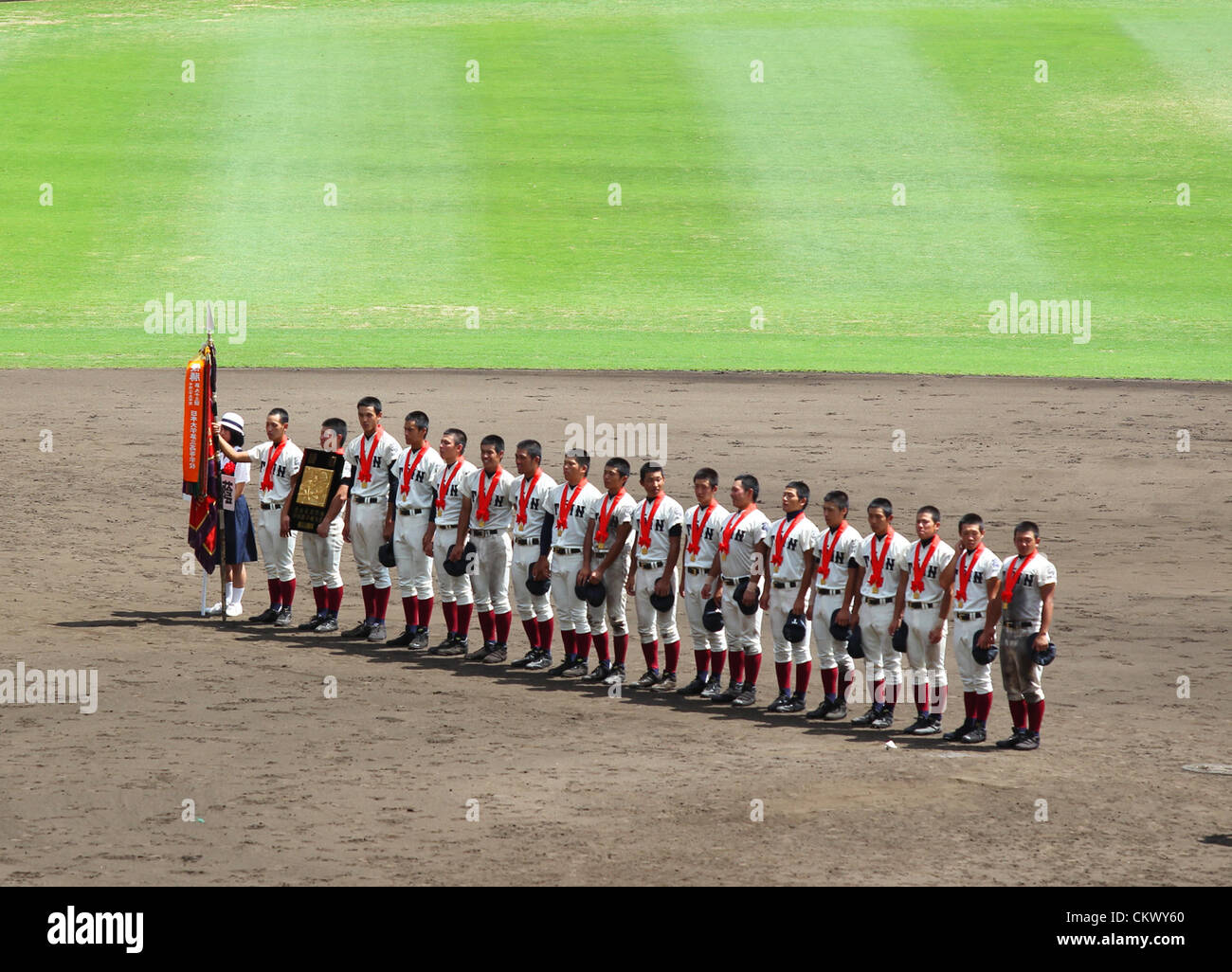 Osaka Toin team group, AUGUST 23, 2012 - Baseball : The 94th Japan ...