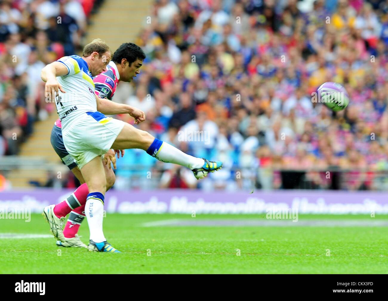 25.08.2012 London, England. Mickey Higham in action during the Carnegie ...