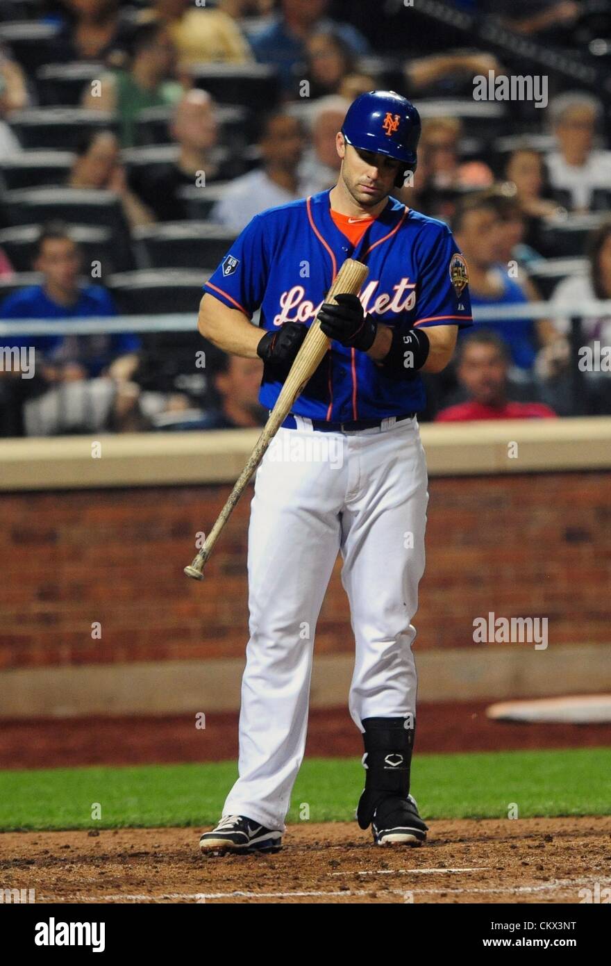 Aug. 24, 2012 - Queens, New York, U.S. - DAVID WRIGHT looks over his ...
