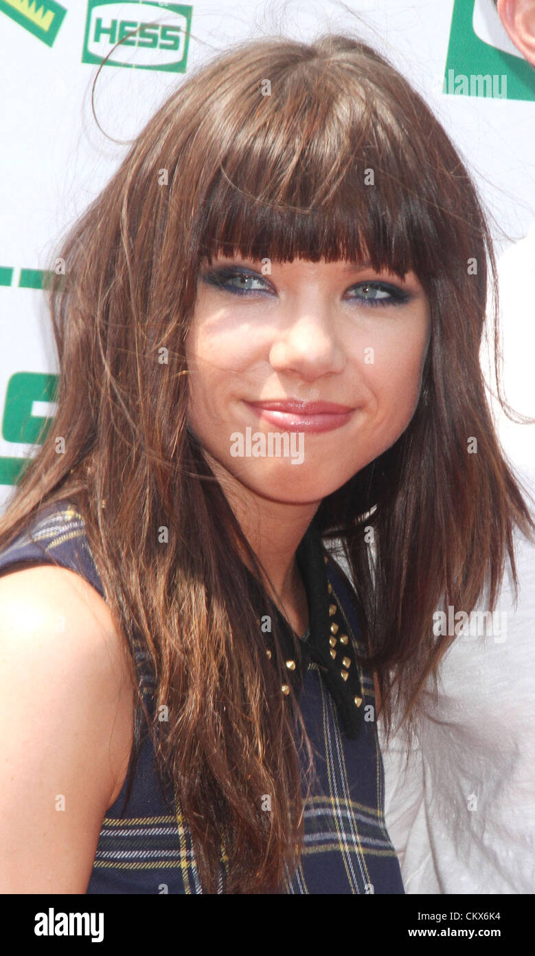 Ashe singer hi-res stock photography and images - Alamy