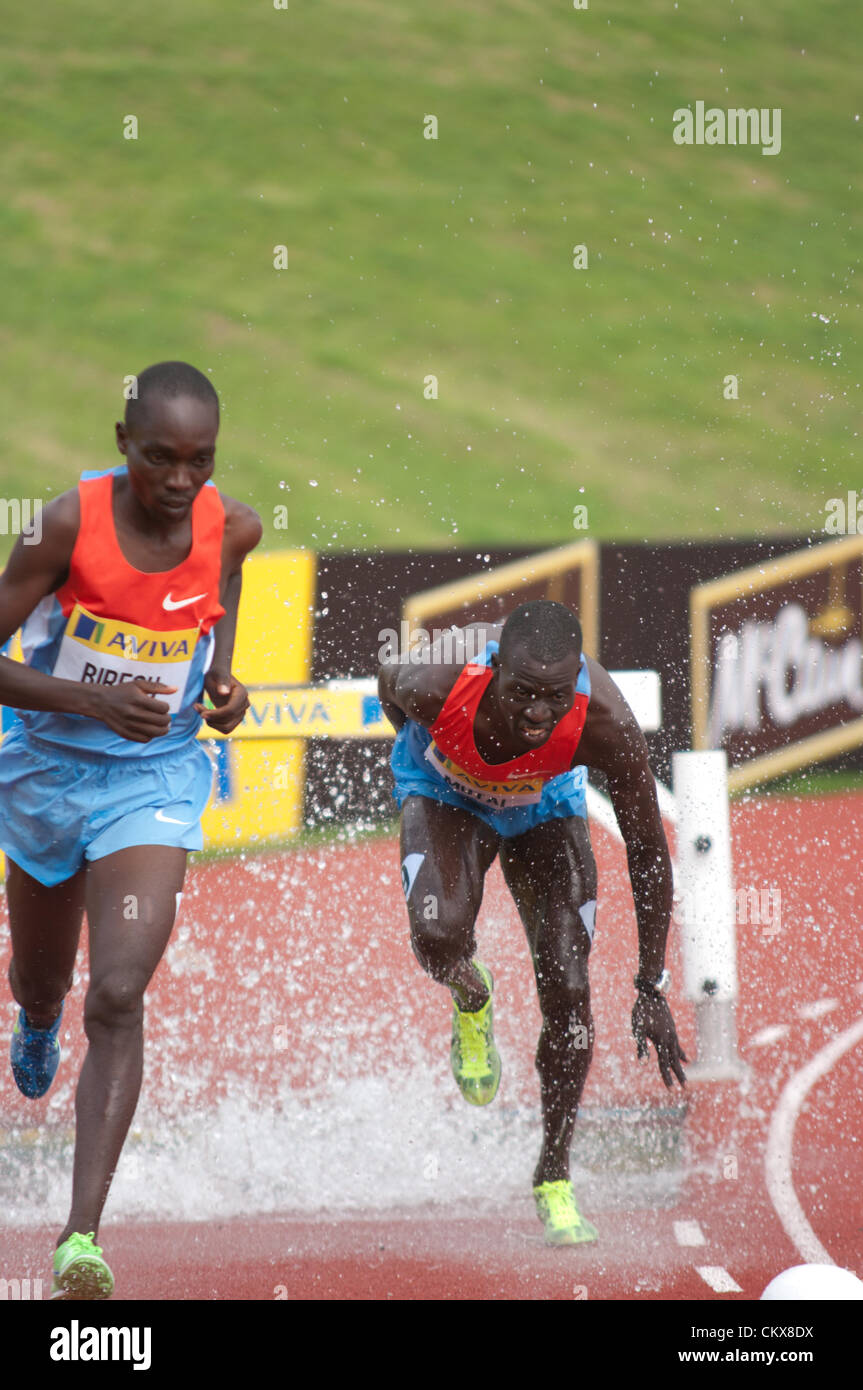 Jairus Kipchoge Birech, left, and Abel Kiprop Mutai, both of Kenya ...