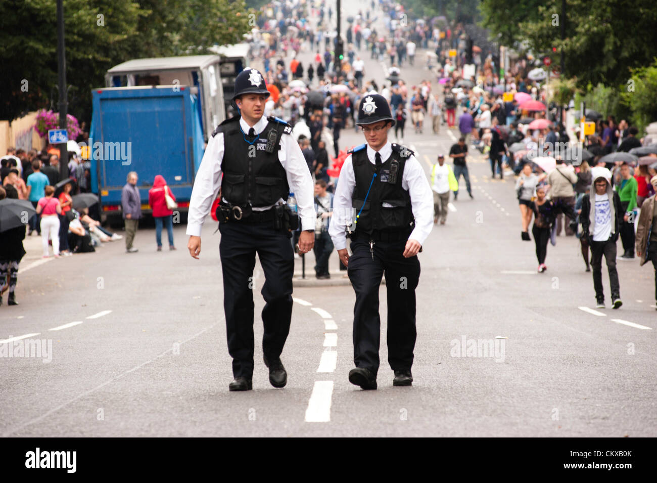 Two policeman hi-res stock photography and images - Alamy