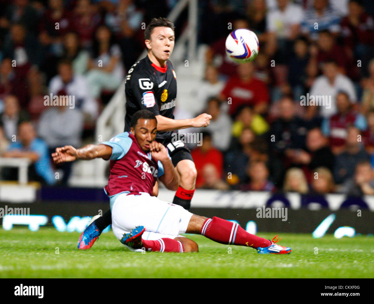 Nicky maynard hi-res stock photography and images - Alamy