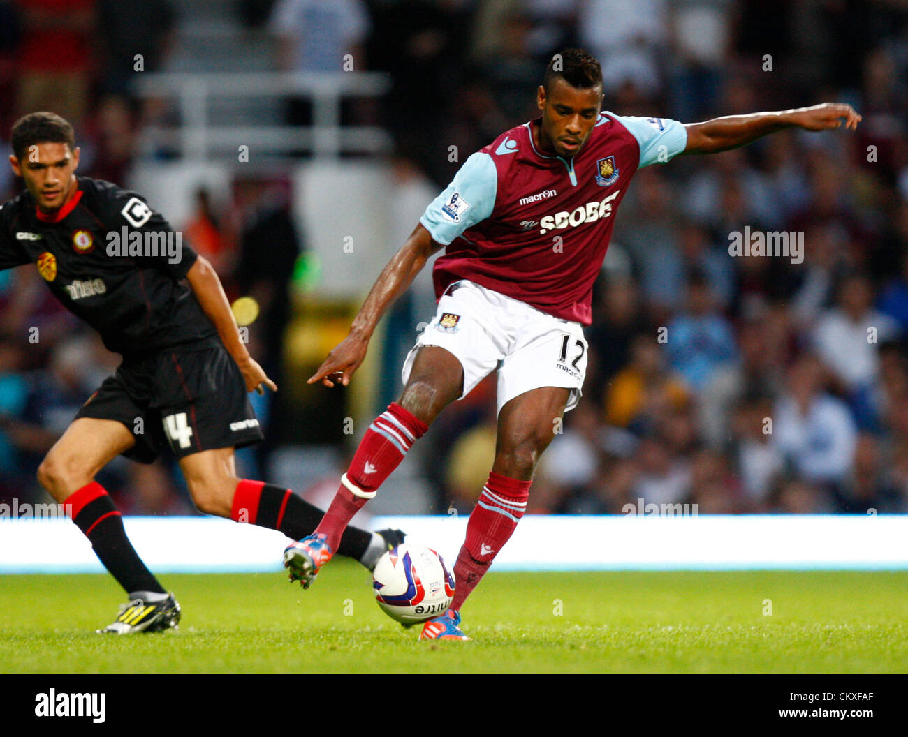 Kelvin mellor hi-res stock photography and images - Alamy