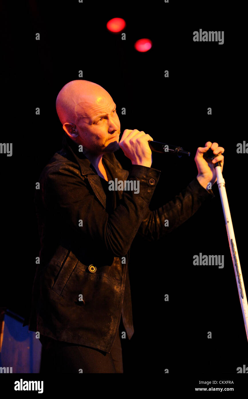 Isaac slade singer canadian band hi-res stock photography and images ...