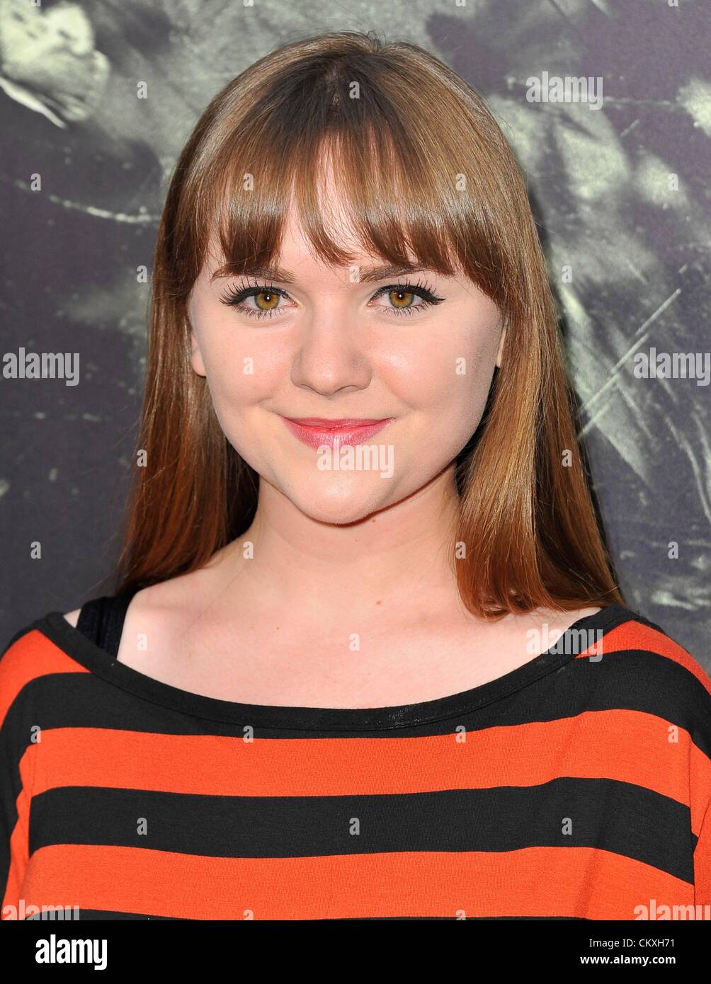 Tara Lynne Barr at arrivals for THE POSSESSION Premiere, The Arclight ...