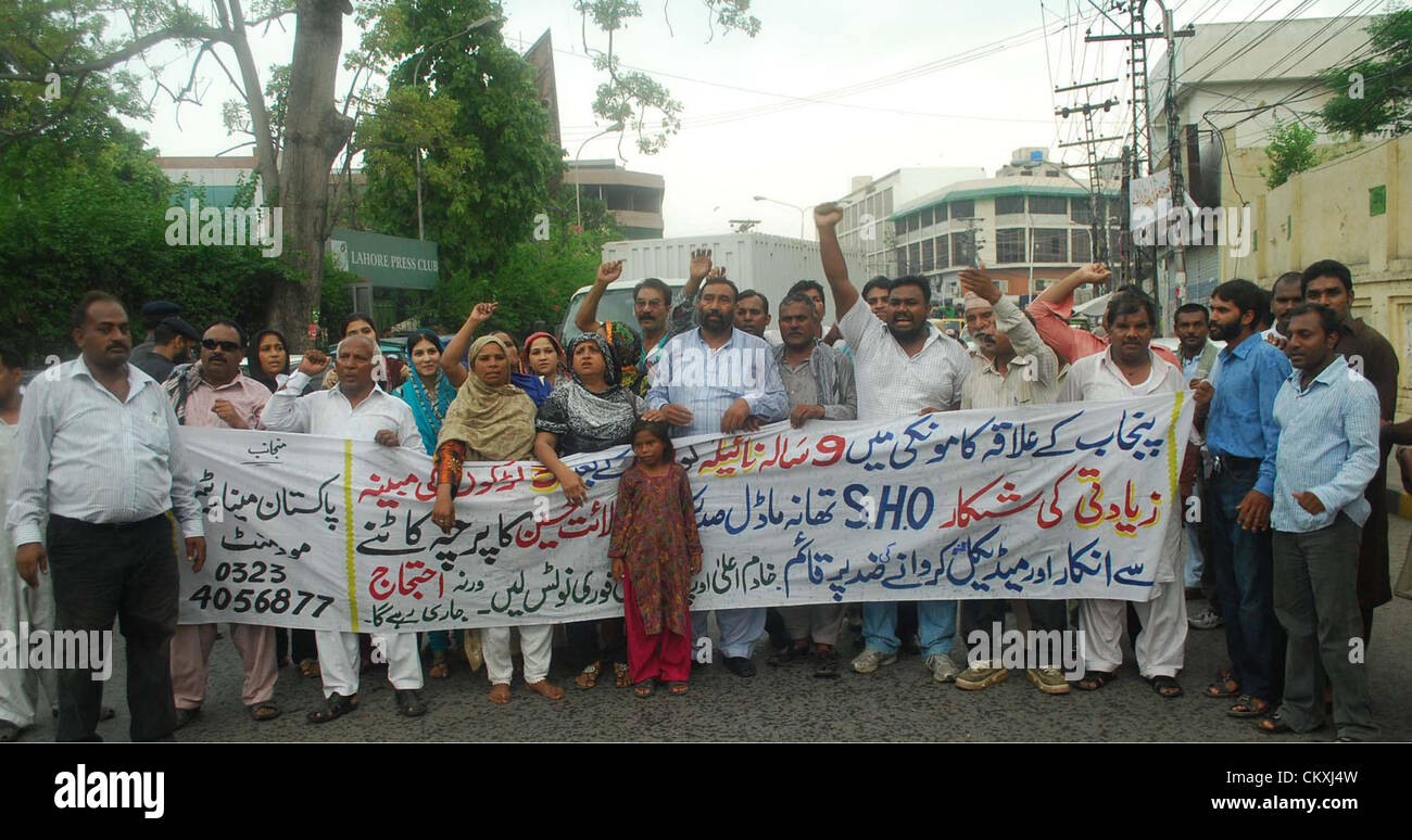 LAHORE, PAKISTAN, AUG 29: Members of Pakistan Minorities Movement chant ...