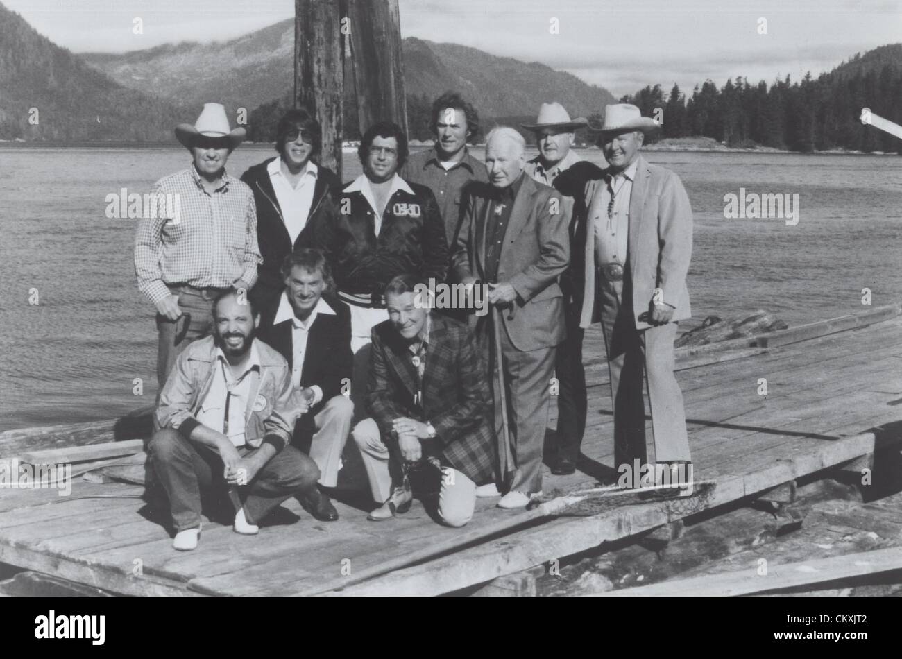 L to R Snuff Garrett , Mike Maitland , ROY ROGERS , Joe Beeler , Bob ...