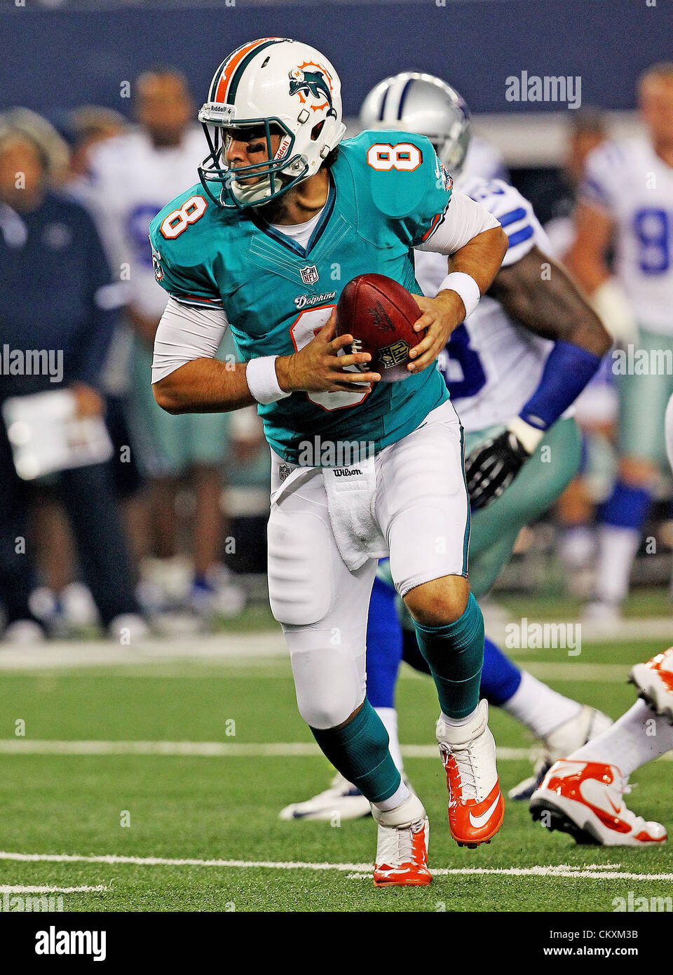 Arlington, Texas, USA. 29th Aug 2012. Miami Dolphins quarterback Matt ...