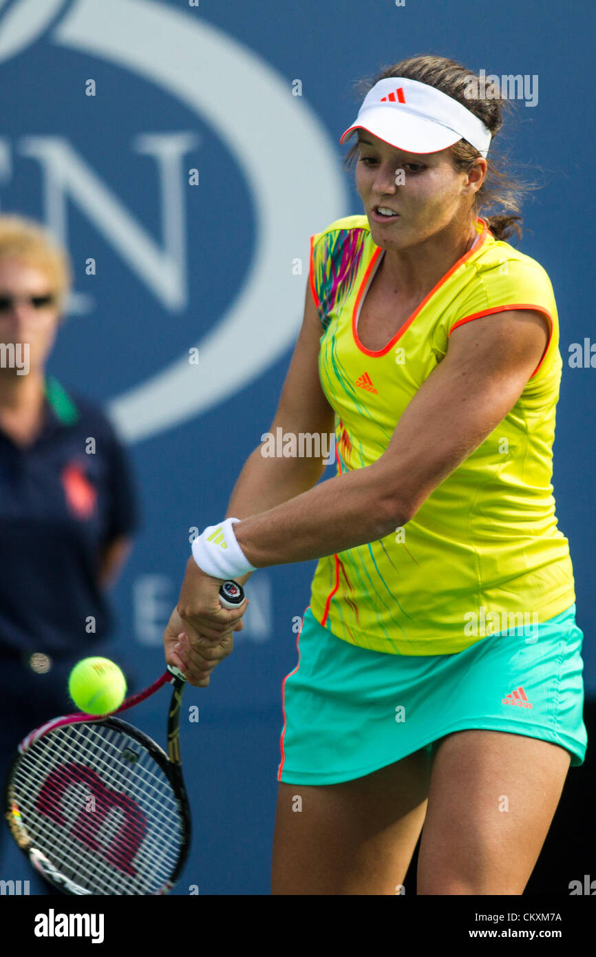Flushing, New York, USA. 29th August 2012. Laura Robson (GBR) competing ...