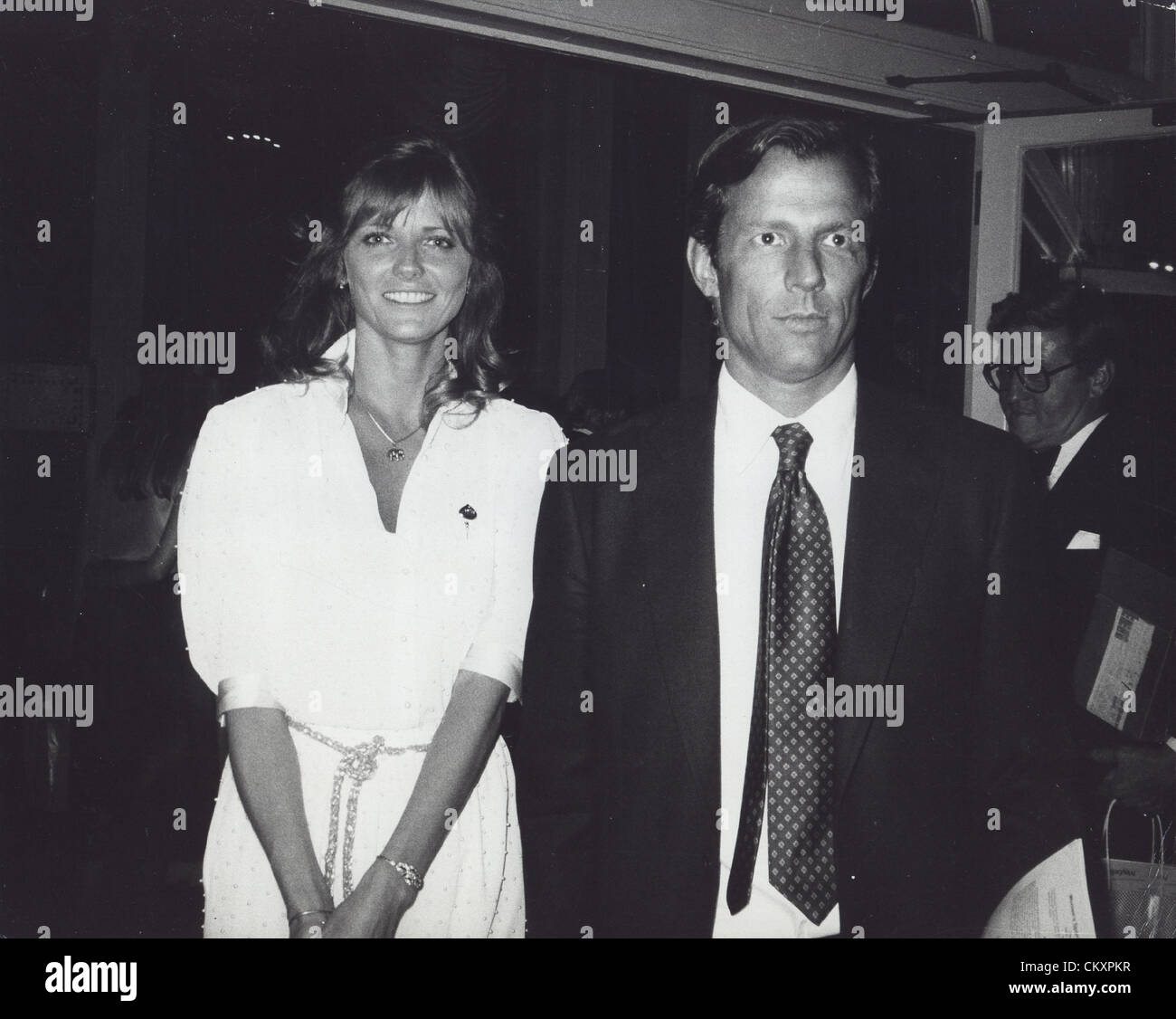 CHERYL TIEGS with Peter Beard.(Credit Image: Â© Art Zelin/Globe Photos ...