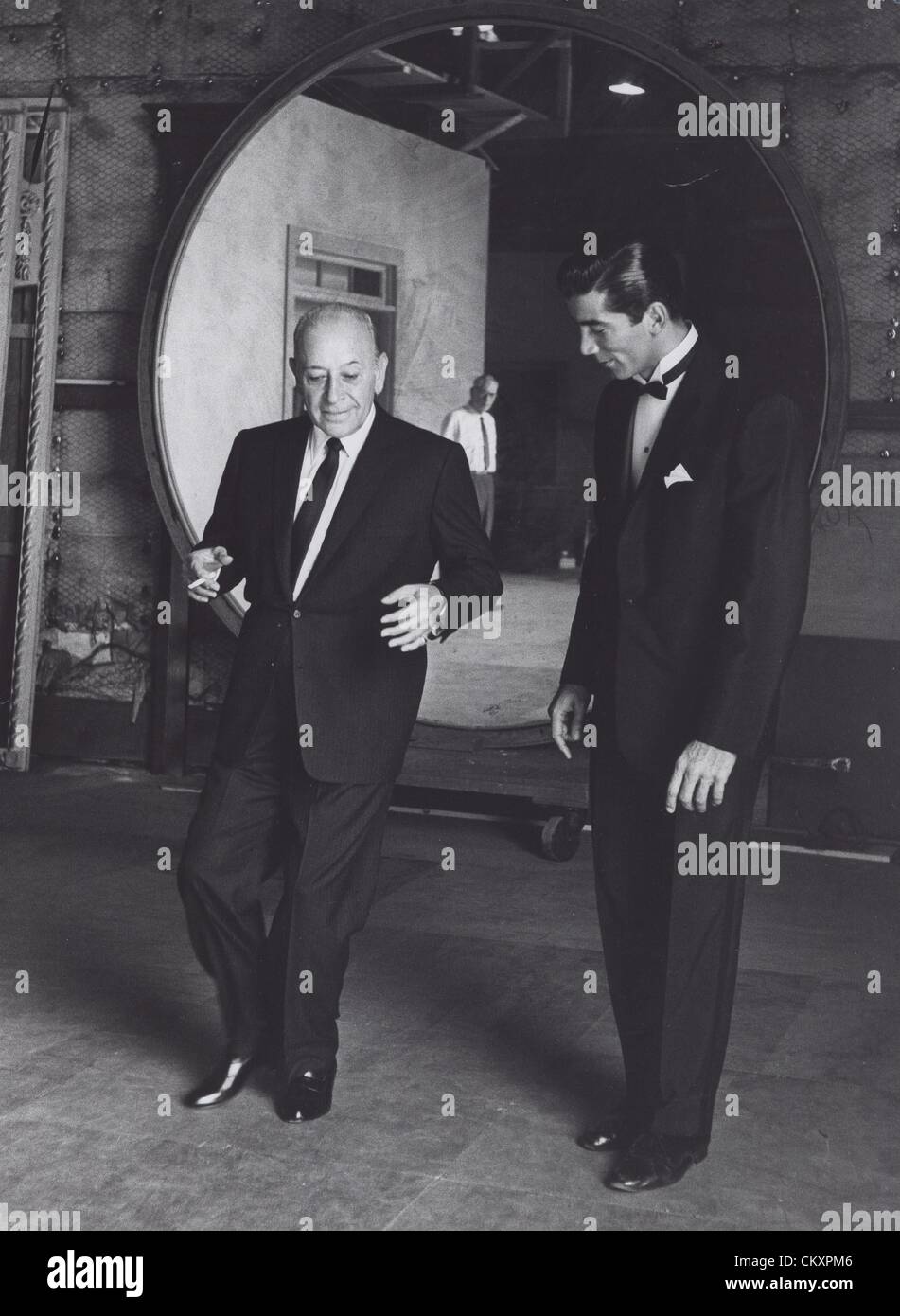 Ray danton hi-res stock photography and images - Alamy