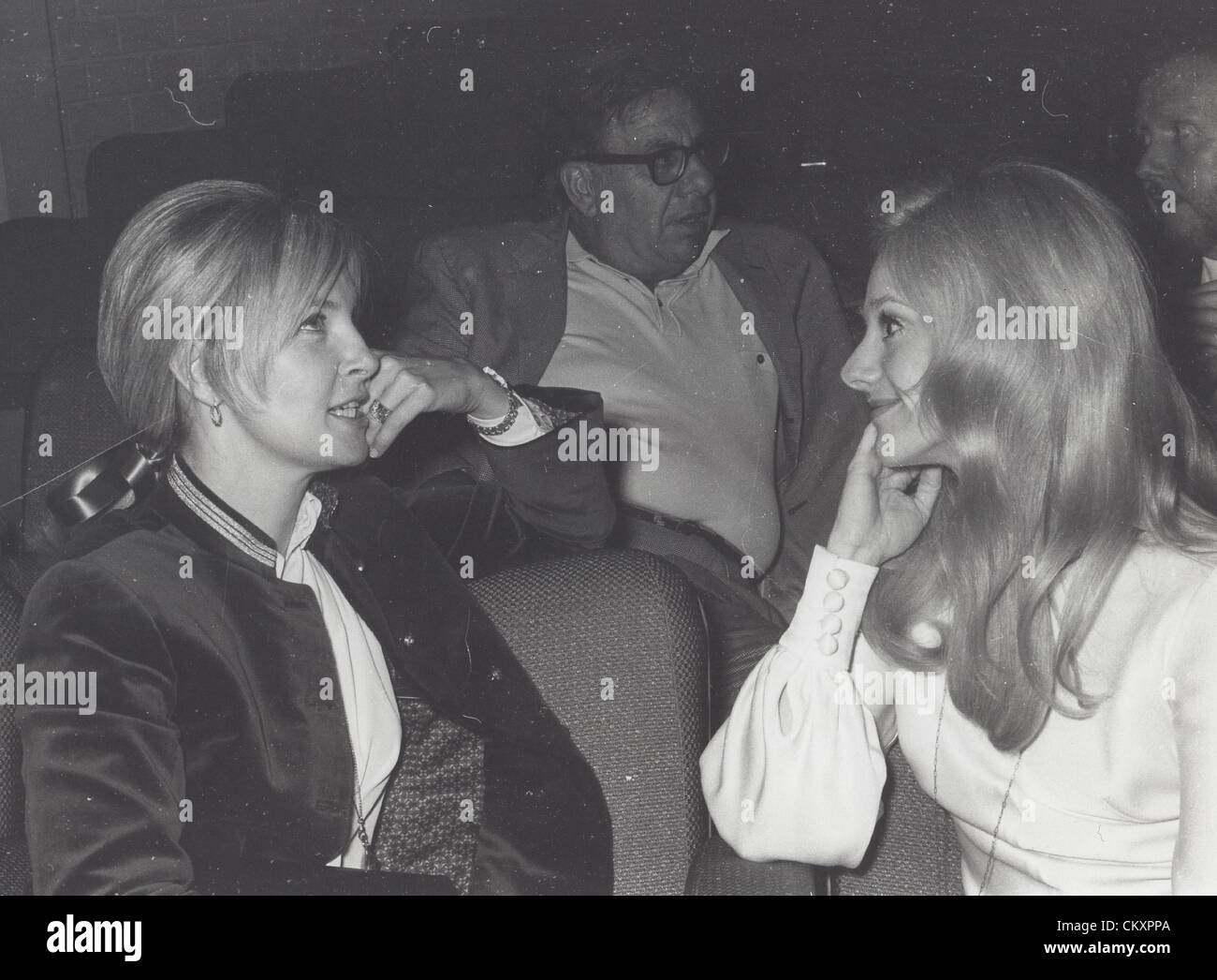 Sondra locke hi-res stock photography and images - Alamy