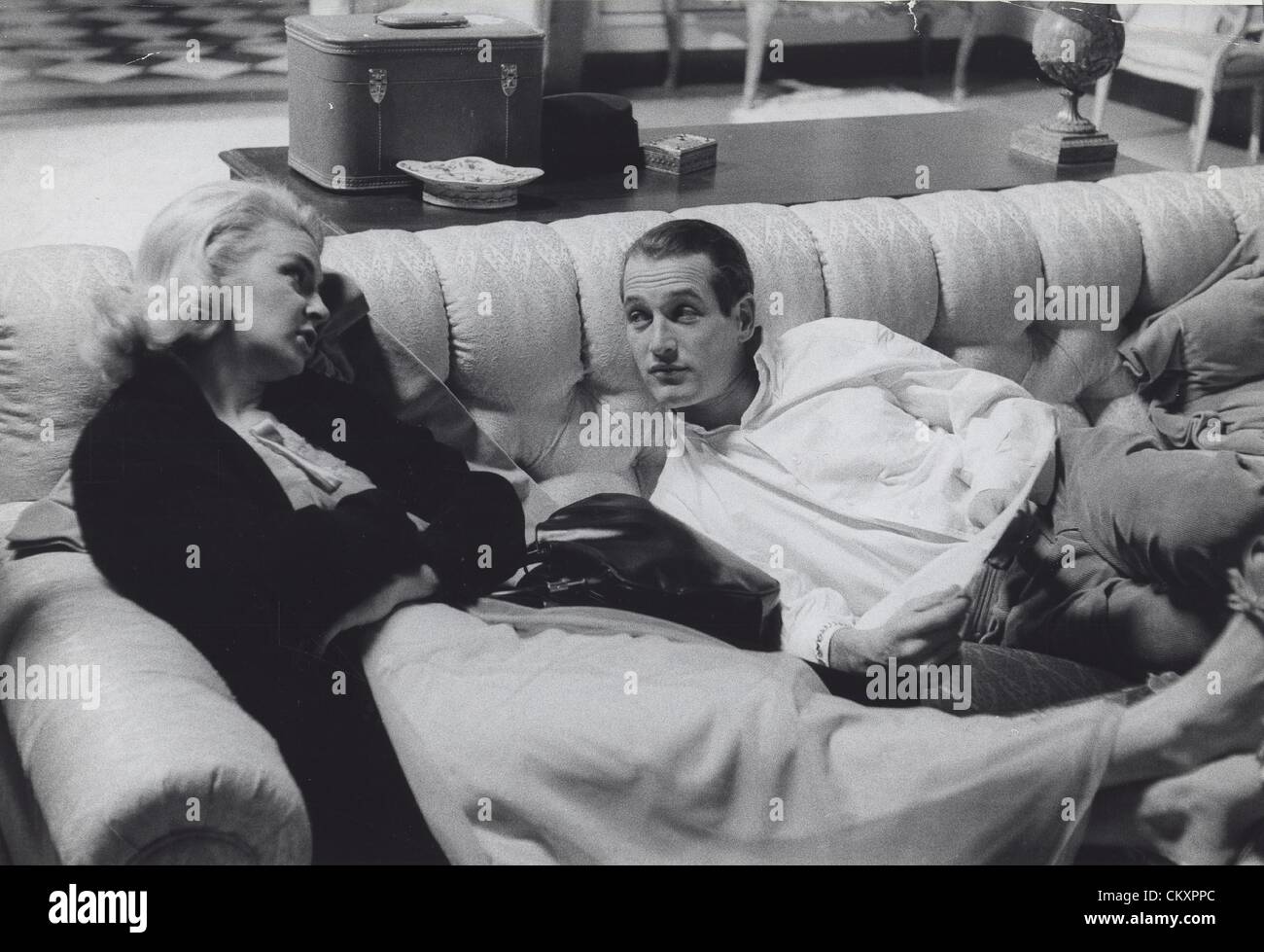 Paul newman joanne woodward hi-res stock photography and images - Alamy