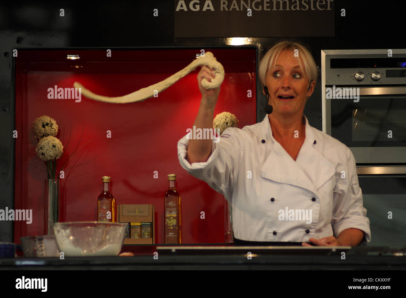 Celebrity TV chef, Lesley Waters prepares apple strudel, Chatsworth ...