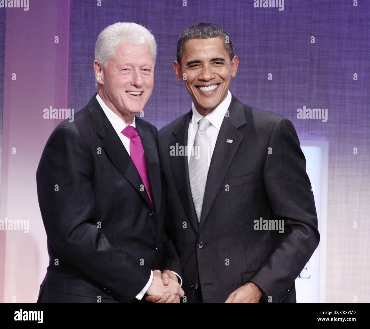 Sep. 22, 2009 - New York, New York, U.S. - Former BILL CLINTON and ...