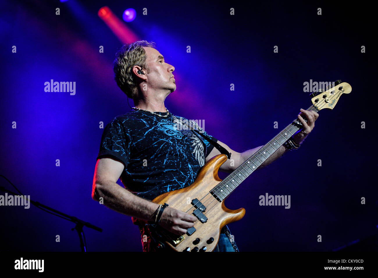 Hanson band hi-res stock photography and images - Alamy
