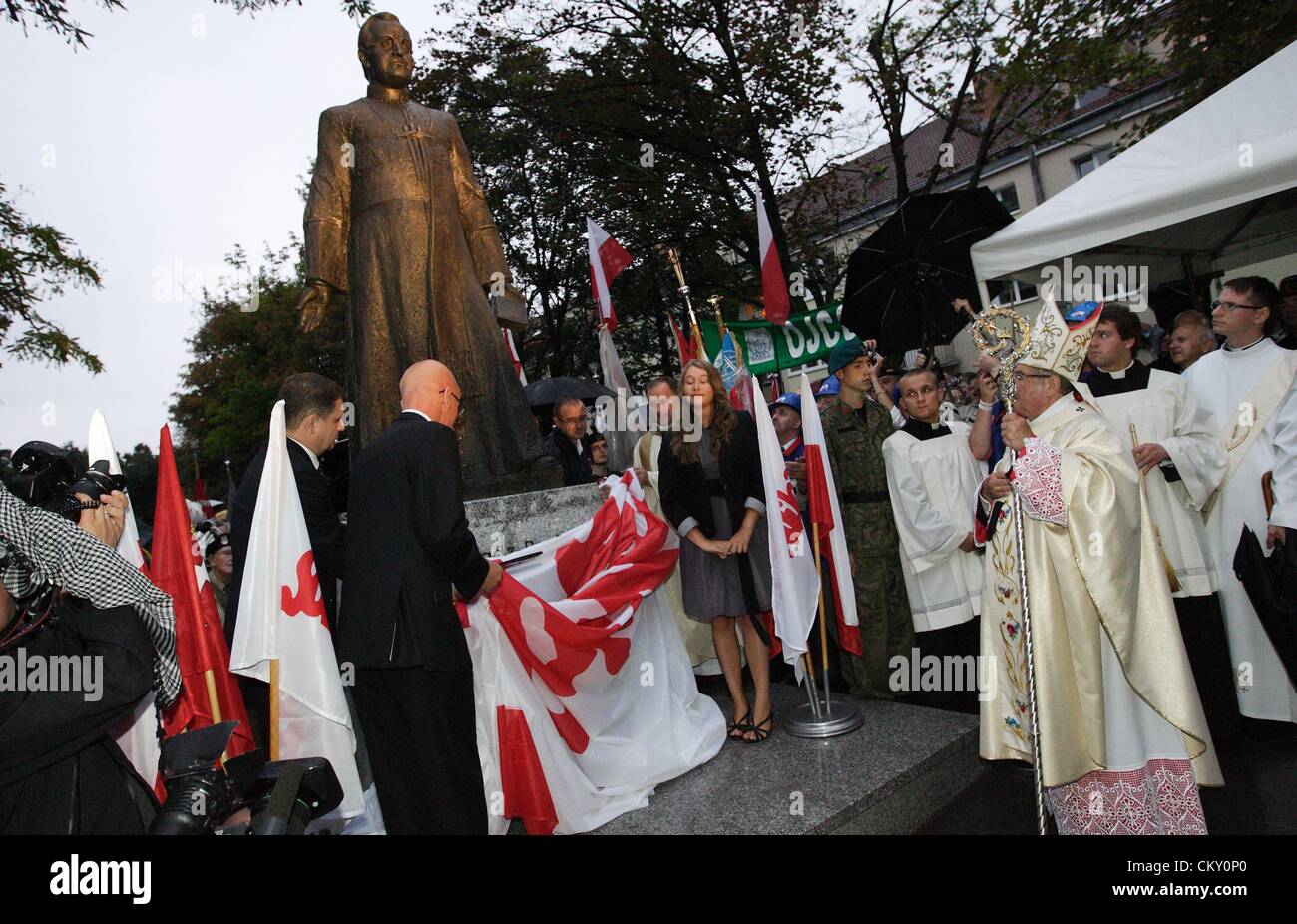 Statue of henryk jankowski hi-res stock photography and images - Alamy