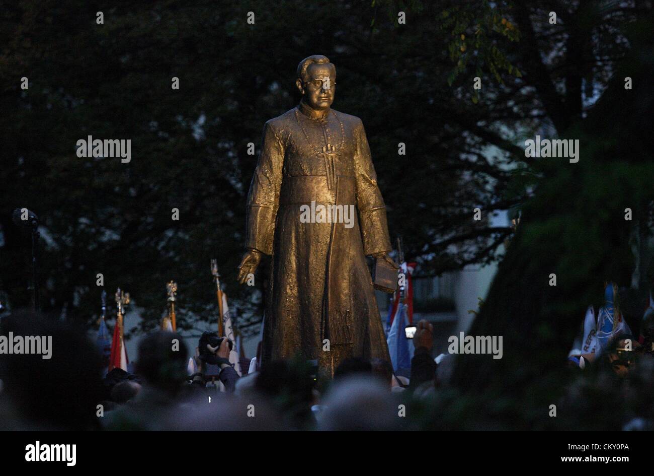 Statue of henryk jankowski hi-res stock photography and images - Alamy