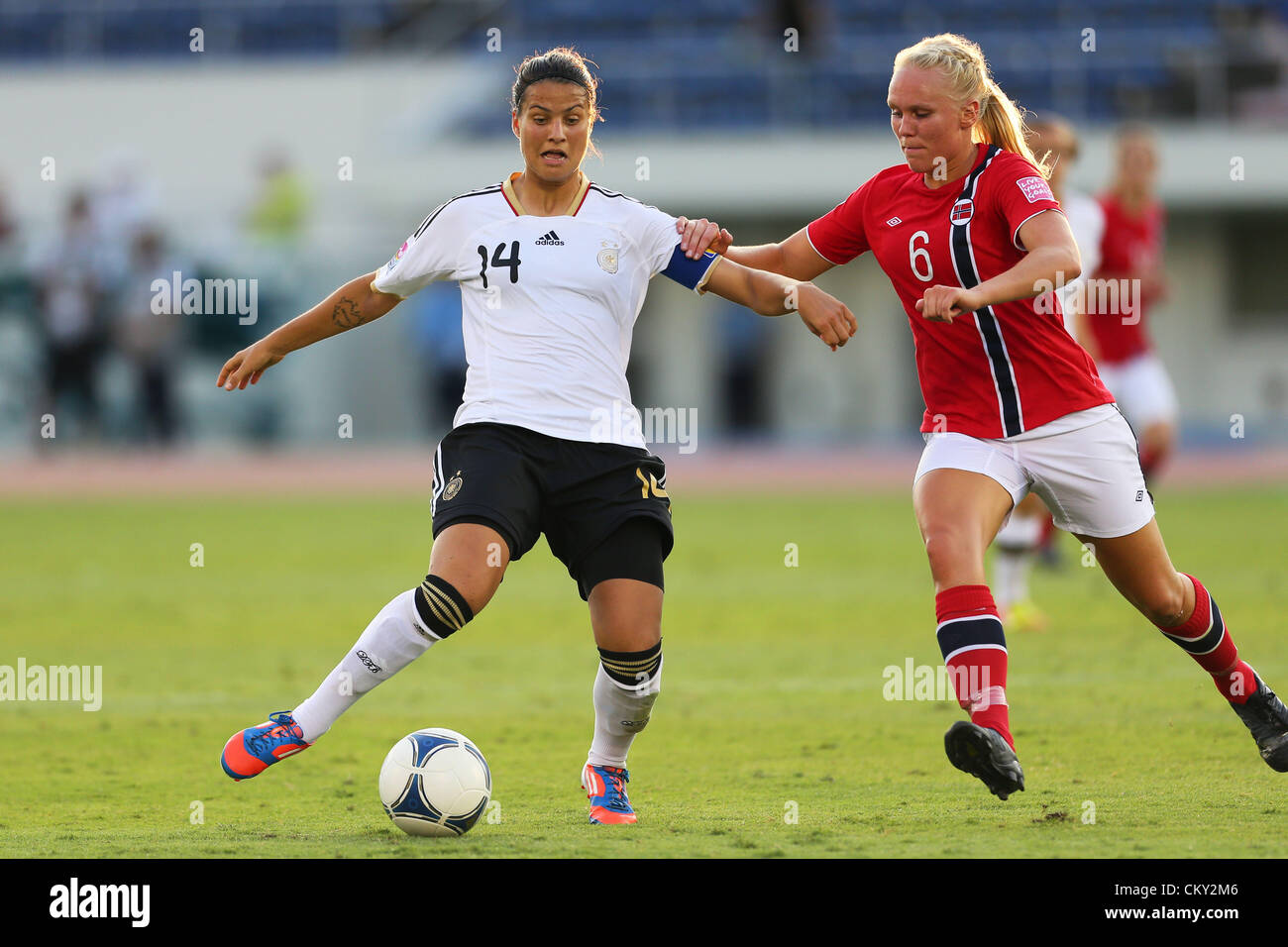 Thorisdottir womens football norway hi-res stock photography and images ...