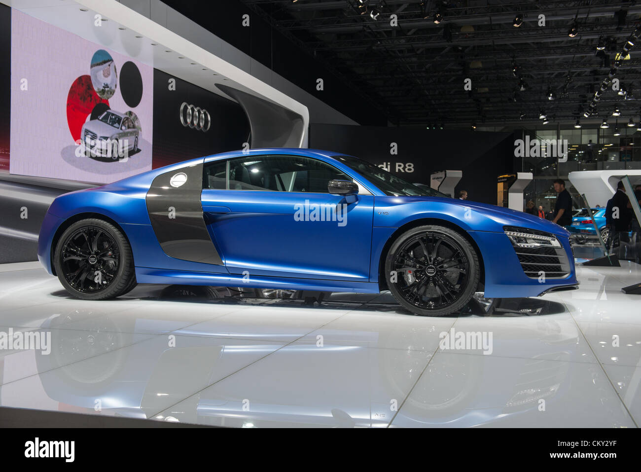 Audi r8 presentation hi-res stock photography and images - Alamy