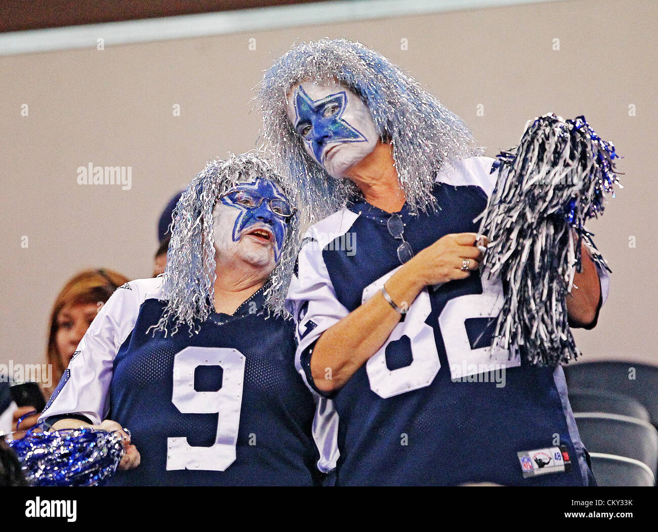 Dallas cowboys fans hi-res stock photography and images - Alamy