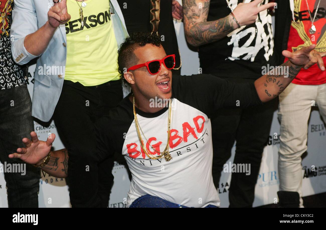Sky blu big bad university hi-res stock photography and images - Alamy